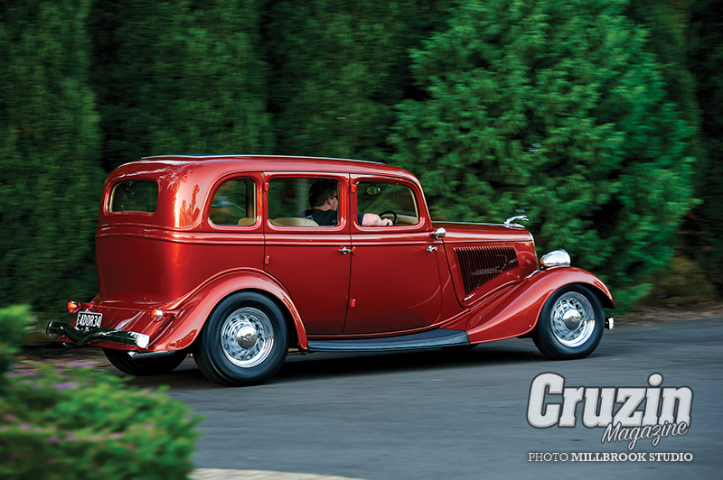 CLASS OF '34 - JOHN & KERRYN GALL 1934 FORD SEDAN - Cruzin Magazine